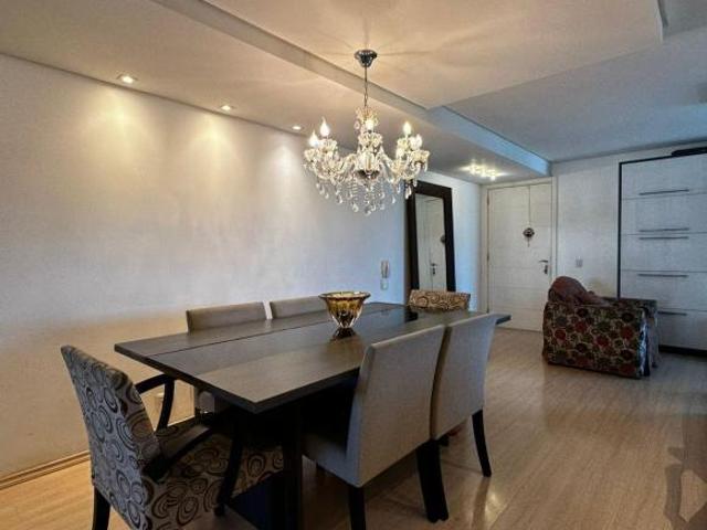 Apartamento | 03 dormitórios | São Pelegrino