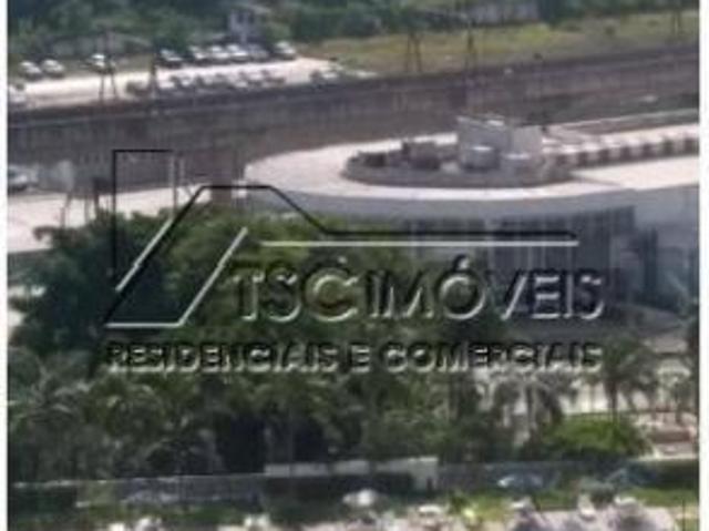 Apartamento 03 dormitorios sendo 01 suite 02 vagas 96m2 no Morumbi