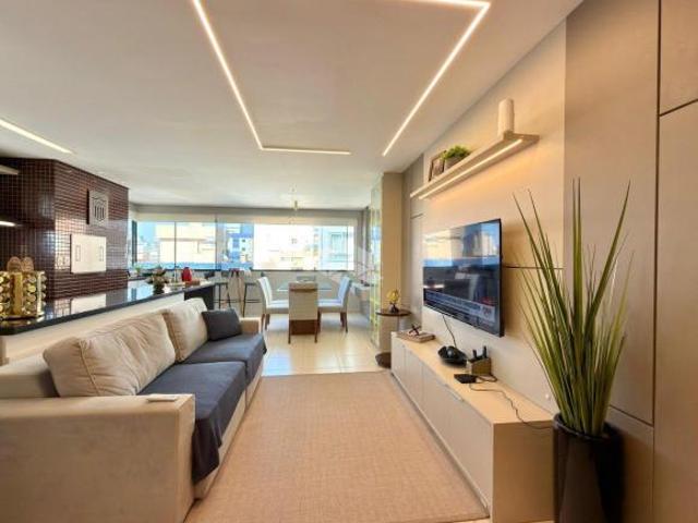 Apartamento 03 dormitórios sendo 01 suíte, mobiliado e decorado, em Capão da Ca