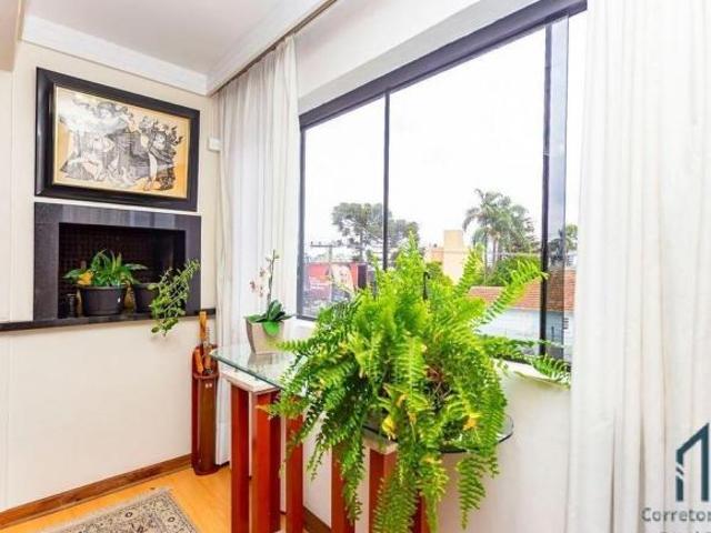 Apartamento 03 quartos c/suíte, 02 vagas, no Batel em Curitiba PR