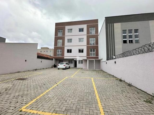 Apartamento 03 Quartos, Sacada com Churrasqueira no Iná