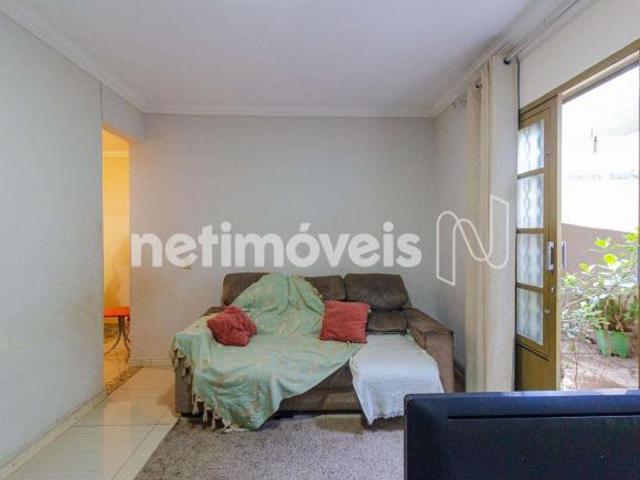 Apartamento 03 Quartos – 110m²  com Vaga Demarcada