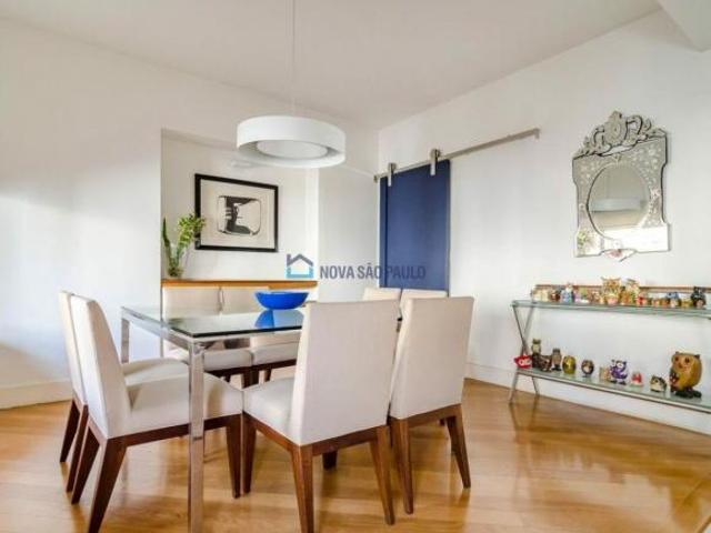Apartamento 03 suítes 03 vagas Itaim Bibi