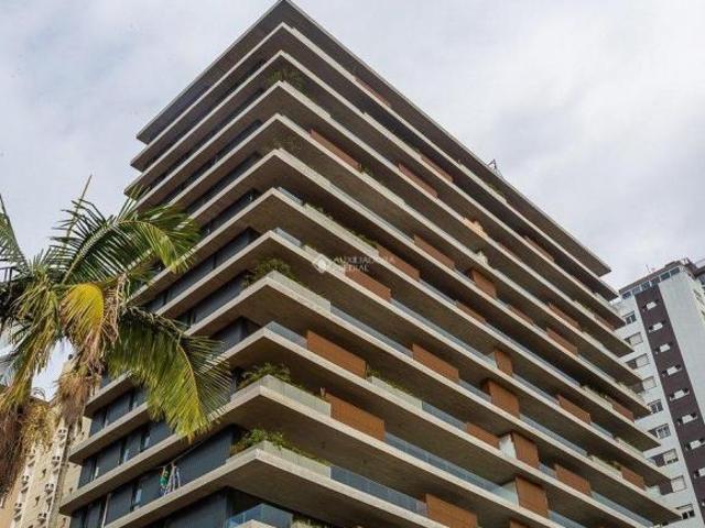 APARTAMENTO 03 SUÍTES ARQUITETURA ISAY WEINFELD