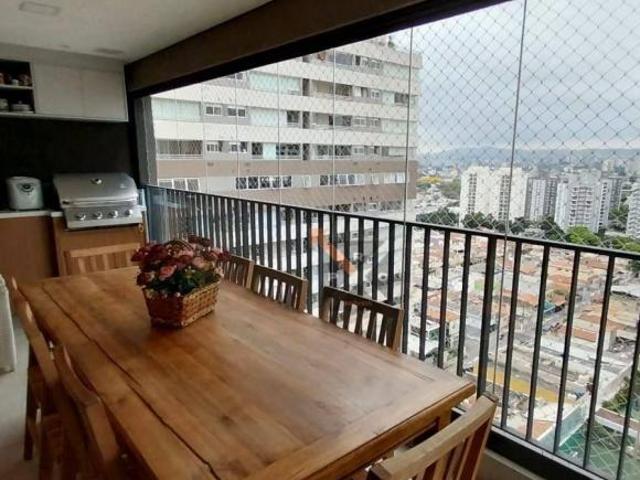 Apartamento 03 Suítes e varanda Gourmet no Tatuapé