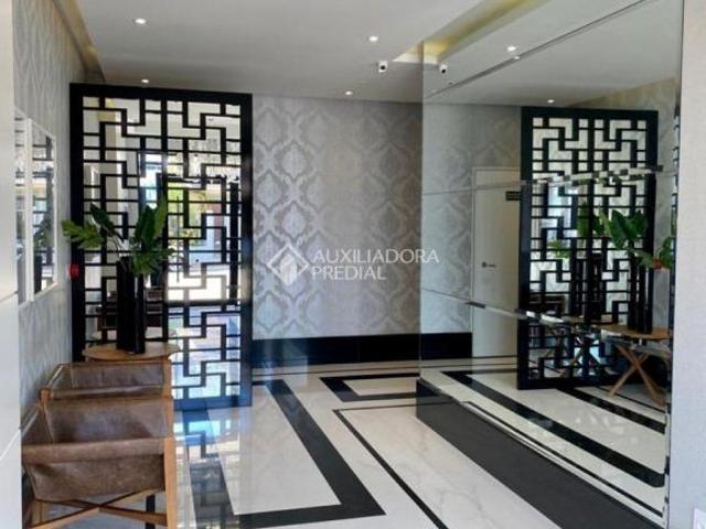Apartamento 03 suites Mobiliado Americano