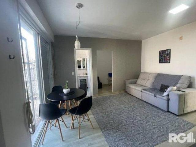 Apartamento 01 dormitório Bairro Farroupilha 01 vaga Garagem