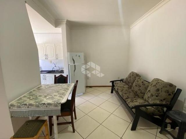 Apartamento 01 dormitório com garagem a venda no Centro