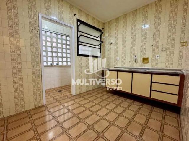 Apartamento 01 Dormitório, Gonzaga, Frente mar com vista lateral para o mar, 52m² – ótima oportunida