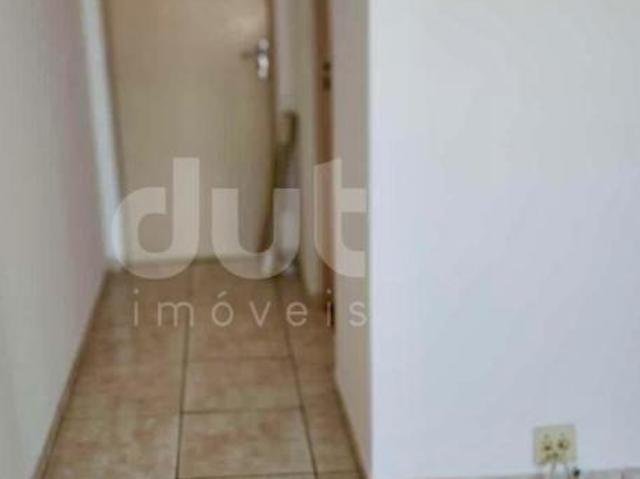 Apartamento 01 dormitório sacada à venda no Condomínio Edifício Plátano Centro