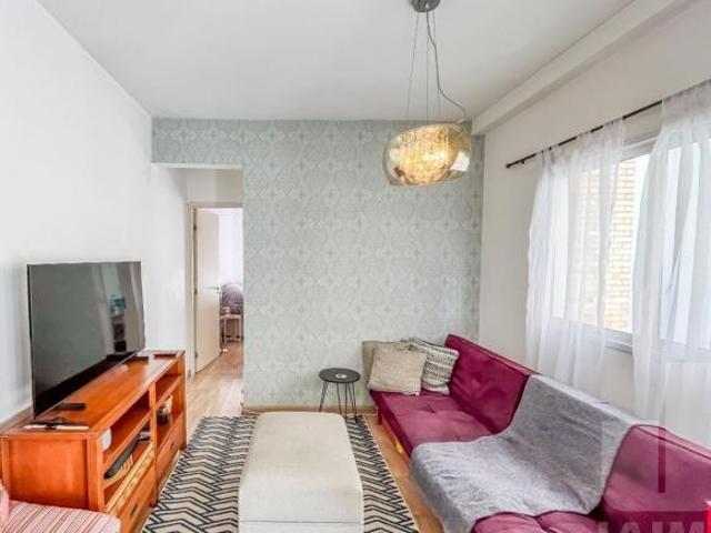 Apartamento 01 dormitório, 01 vaga em consolação