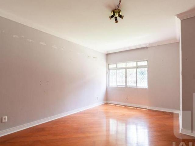 Apartamento 01 dormitório, 01 vaga em Aclimação