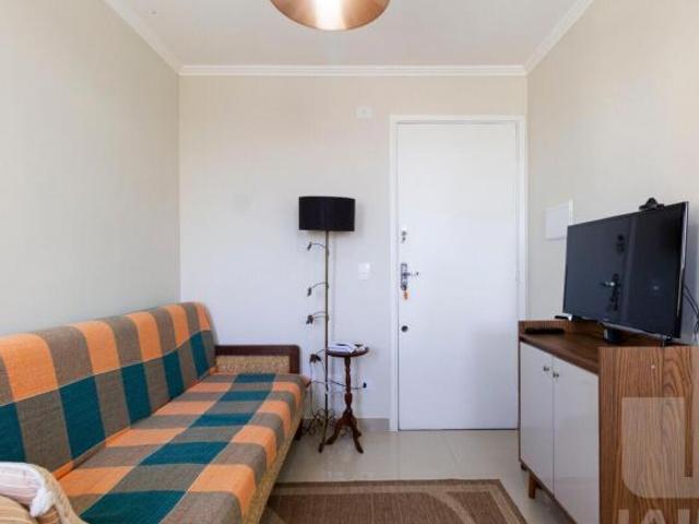 Apartamento 01 dormitório, 01 vaga em Santa Cecília