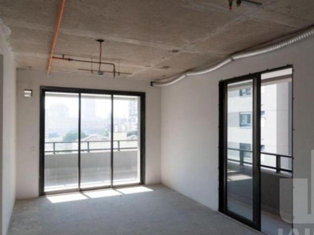 Apartamento 01 dormitório, 01 vaga em Pompeia
