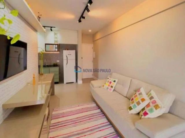 Apartamento 01 dormitório 01 vaga Moema Pássaros