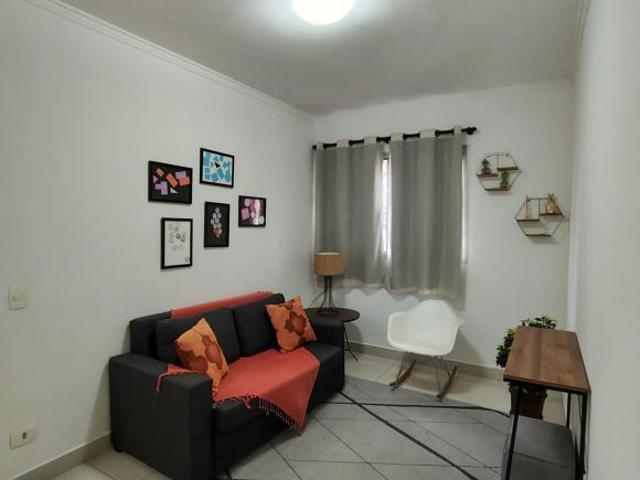 Apartamento 01 dormitório 01 vaga reformado Moema Imperdível
