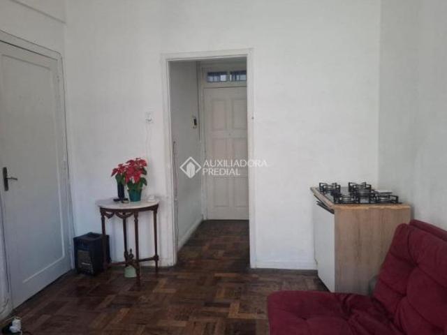 Apartamento 01 dormitórios