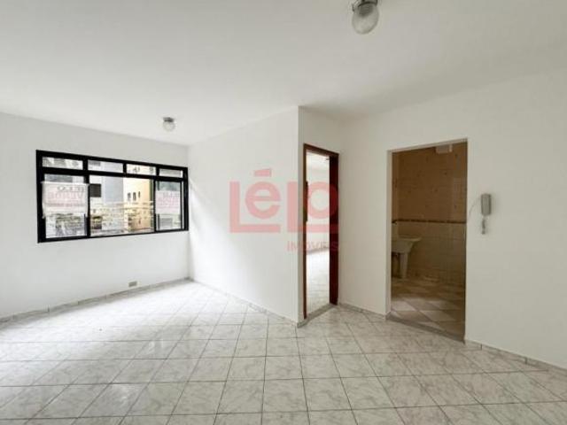 Apartamento 01 quarto 450 metros da UEM