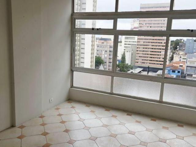 Apartamento 01 quarto, com vaga no Alto da XV