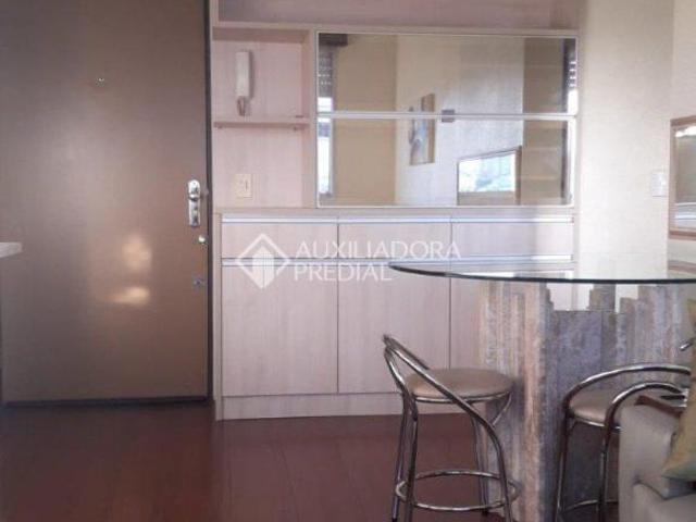 Apartamento 01 quarto, com 41m² de área privativa, 01 vaga de garagem