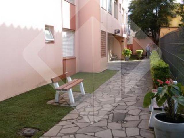 Apartamento 01 quarto, semi mobiliado, com vaga