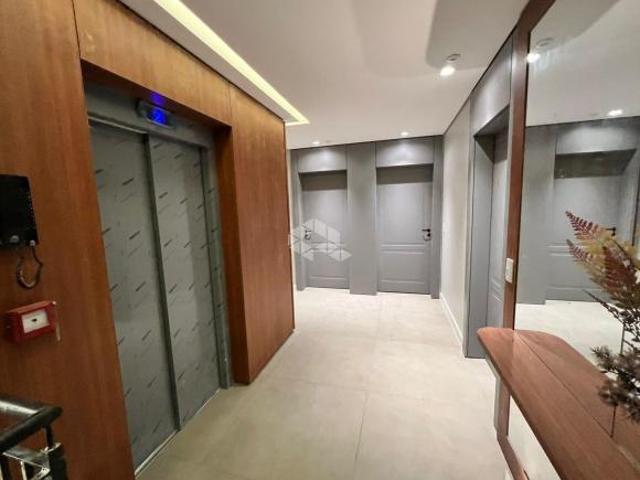 Apartamento 01 suíte, 28,89m² privatvos, 1 vaga, no Centro de Gramado