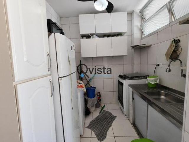 Apartamento 02 Dorm. em Tombo Guarujá