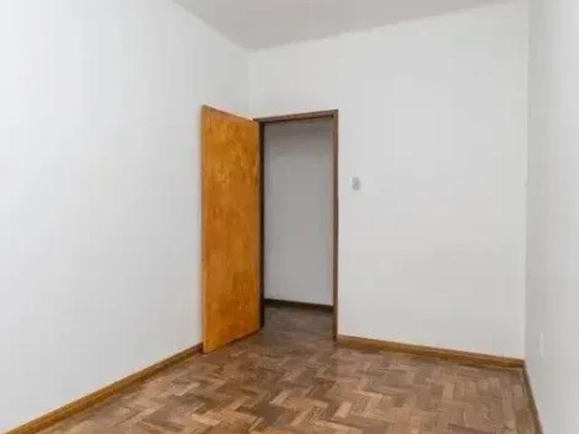 Apartamento 02 dormitórios térreo no Bairro Rio Branco