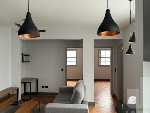 Apartamento 02 dormitórios,01 vaga em Pinheiros