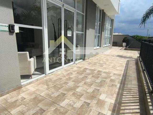 Apartamento 02 Dormitórios, 01 Suíte à Venda Andar Alto, Localização Privilegiada na Vila Galvão
