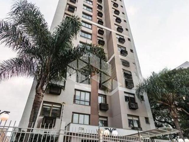 apartamento 02 dormitórios, 01 suíte no bairro Passo da areia