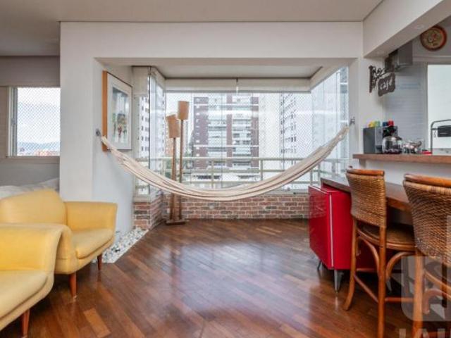 Apartamento 02 dormitórios, 04 vagas em Sumaré