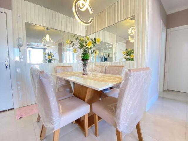 Apartamento 02 dormitórios,1 suite,mobiliado e decorado junto Praça Mini Golfe,Capão da Canoa