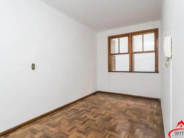 Apartamento 02 dormitórios térreo no Bairro Rio Branco