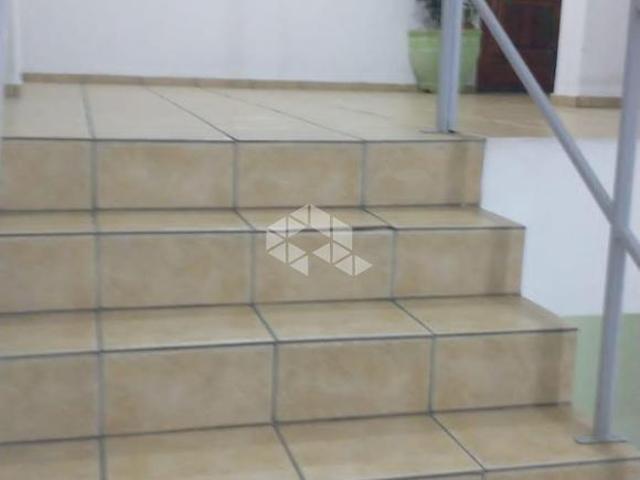 Apartamento 02 dormitórios bairro Partenon próximo à PUC