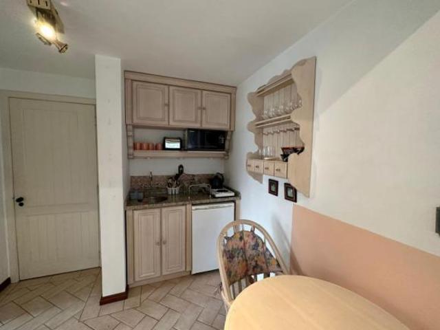 Apartamento 02 Dormitórios Bairro Planalto