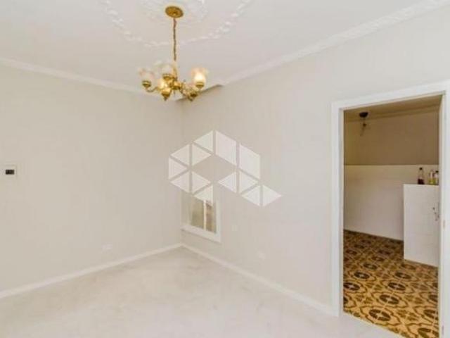Apartamento 02 dormitórios, com 63,23m2, no Menino Deus