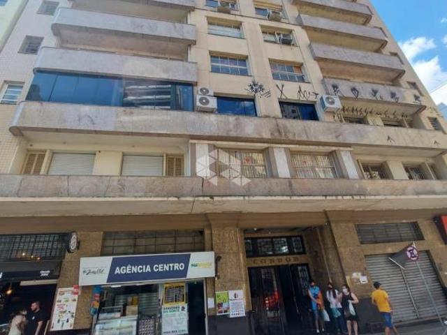 Apartamento 02 dormitórios com 71m² Andrade Neves Centro Histórico