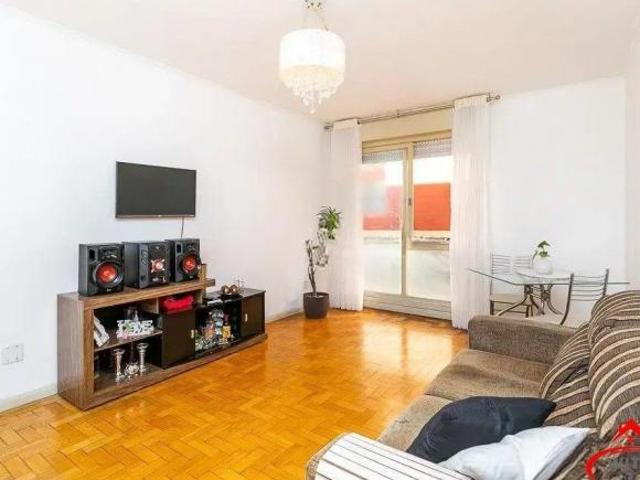 Apartamento 02 dormitórios com garagem convencionada fixa