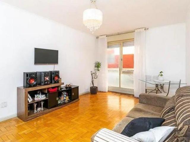 Apartamento 02 dormitórios com garagem convencionada " fixa"