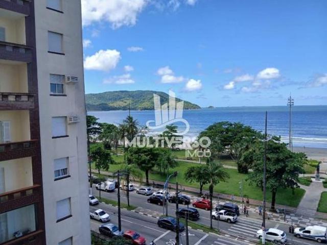 Apartamento 02 dormitórios com elevador e portaria 24h com vista mar no Embaré Santos
