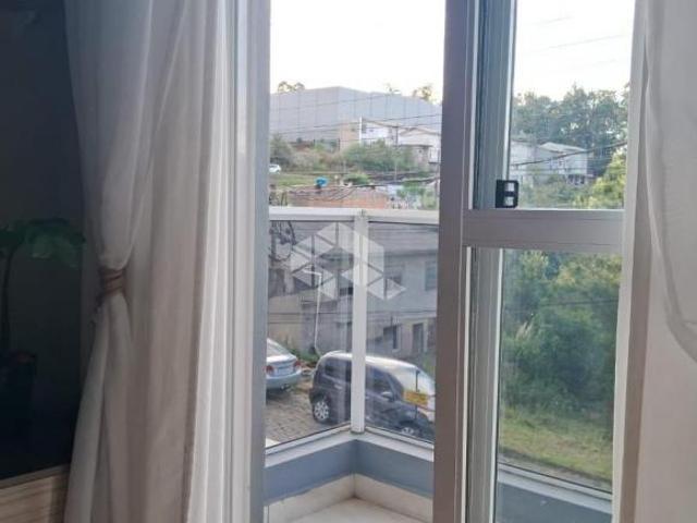 Apartamento 02 dormitórios com sacada Desvio Rizzo
