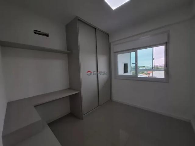 Apartamento 02 dormitórios com suíte e 02 vagas REF: G4750