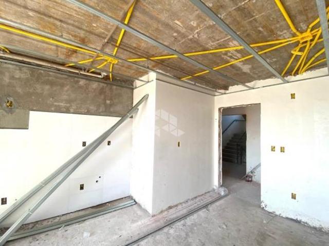 Apartamento 02 dormitórios com suíte e garagem a venda no bairro Noal