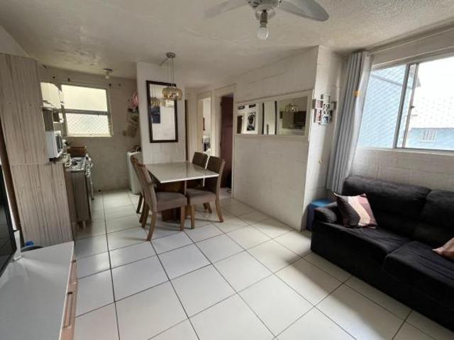 Apartamento 02 dormitórios com vaga