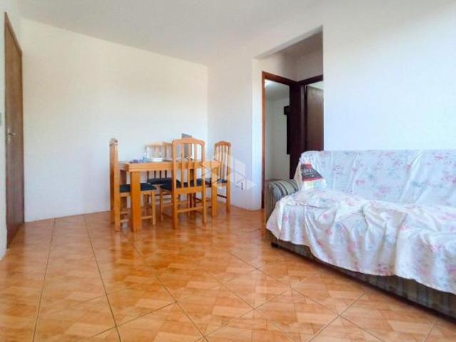 Apartamento 02 dormitórios com vaga no bairro Partenon