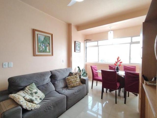 Apartamento 02 dormitórios e 69 m² bairro Floresta próximo ao Shopping Total