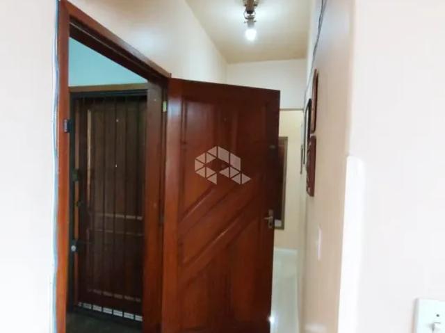 Apartamento 02 dormitórios e 69 m² bairro Floresta próximo ao Shopping Total