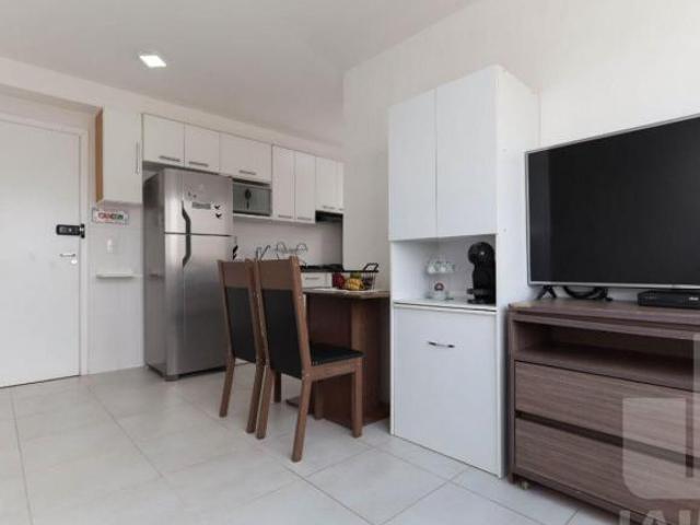 Apartamento 02 dormitórios em Vila Leopoldina