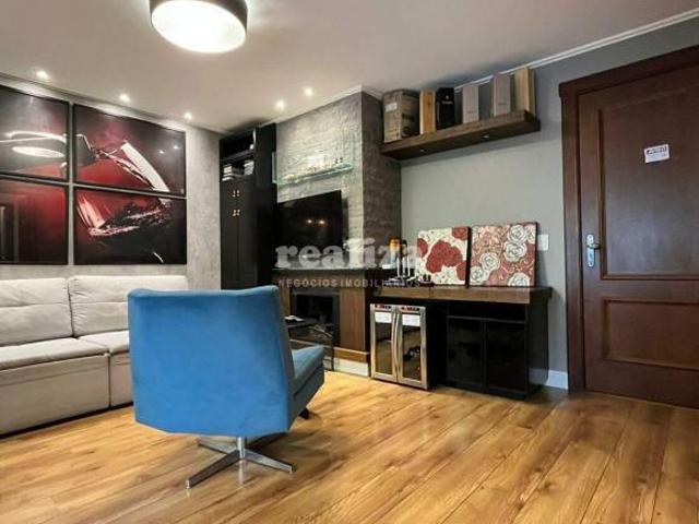 APARTAMENTO 02 DORMITÓRIOS EM GRAMADO